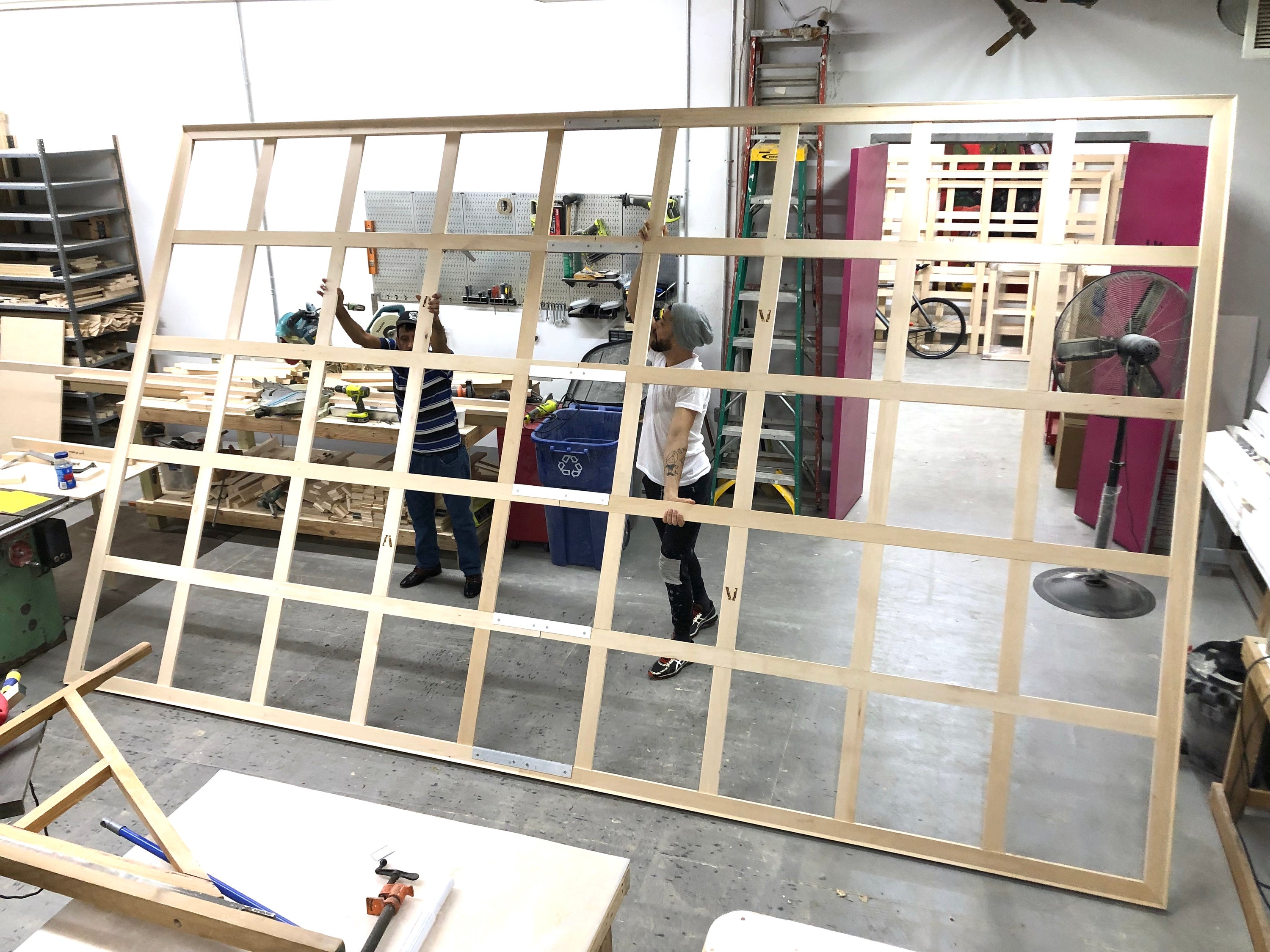 Benefits Of Interlocking Stretchers - Frames and Stretchers - Custom ...